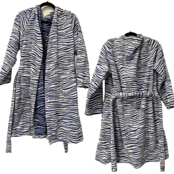 Intimates & Sleepwear | Yves Delorme Terry Cloth Navy White Zebra ...